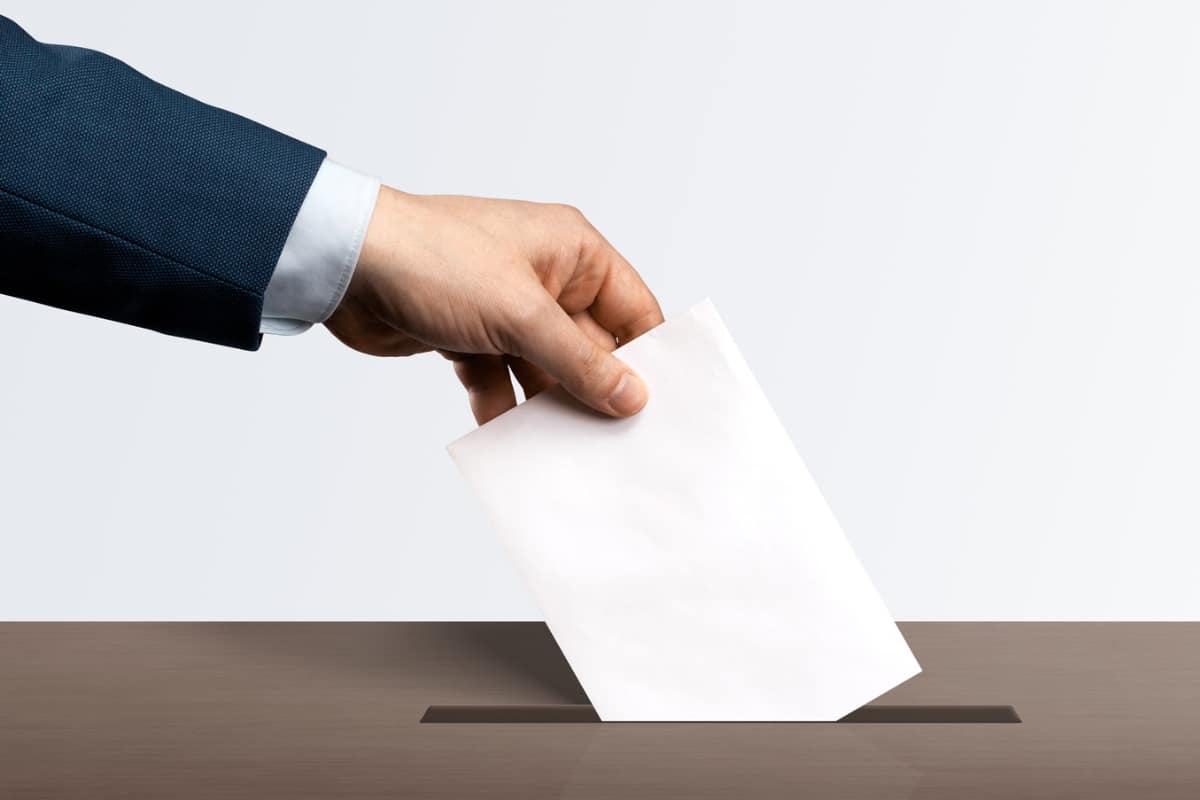 QLD: Q&As about Holding Positions on the Executive Committee